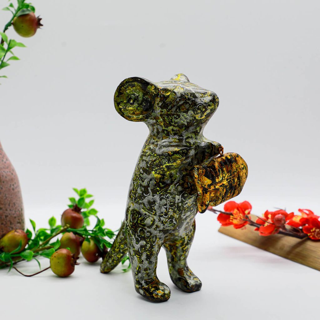 Royal Mouse II - Vietnamese Lacquer Artwork by Artist Nguyen Tan Phat